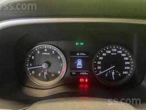 White Hyundai Tucson 2019 in Riga, with an engine capacity of 1.60 L and mileage of 64 thousand km for 13990 €, photo 12 on AUTOMOTO.COM.LV