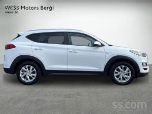 Белый Хендай Туксон 2019 в Рига, объемом двигателя 1.60 л и пробегом 169 тыс. км за 11990 €, фото 47 на AUTOMOTO.COM.LV