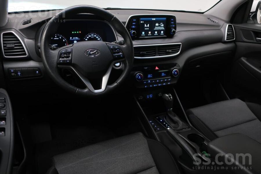 Balts Hyundai Tucson 2020 Rīga, ar dzinēja tilpumu 1.60 L un nobraukumu 73 tūkst. km par 17690 €, foto 13 vietnē AUTOMOTO.COM.LV