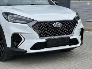 White Hyundai Tucson 2020 in Kretinga, with an engine capacity of 1.60 L and mileage of 118 thousand km for 16999 €, photo 5 on AUTOMOTO.COM.LV