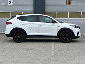 White Hyundai Tucson 2020 in Kretinga, with an engine capacity of 1.60 L and mileage of 118 thousand km for 16999 €, photo 7 on AUTOMOTO.COM.LV