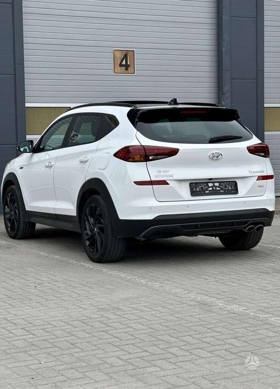 White Hyundai Tucson 2020 in Kretinga, with an engine capacity of 1.60 L and mileage of 118 thousand km for 16999 €, photo 9 on AUTOMOTO.COM.LV
