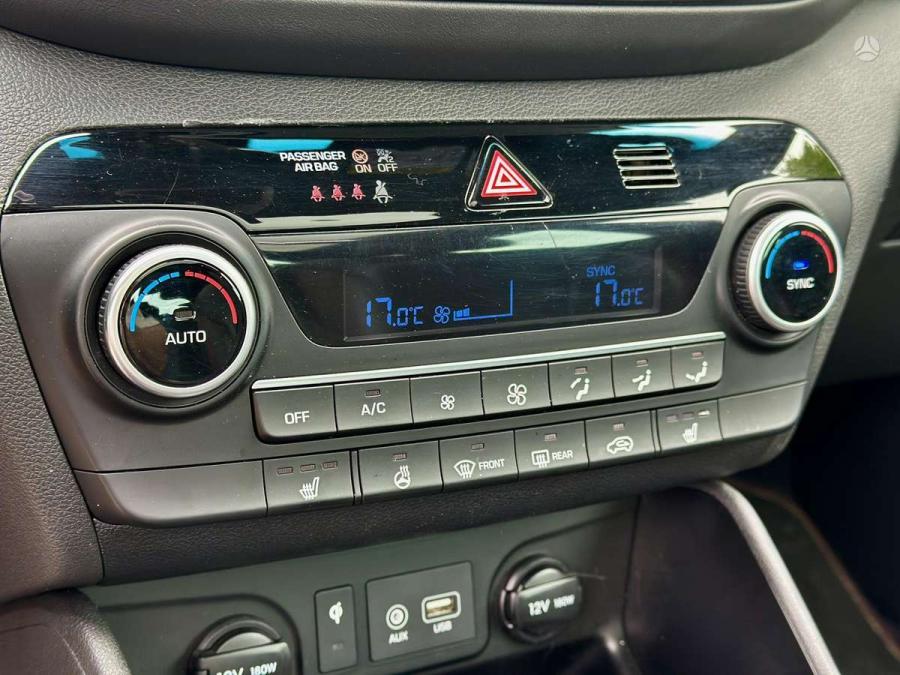 White Hyundai Tucson 2020 in Kretinga, with an engine capacity of 1.60 L and mileage of 118 thousand km for 16999 €, photo 25 on AUTOMOTO.COM.LV