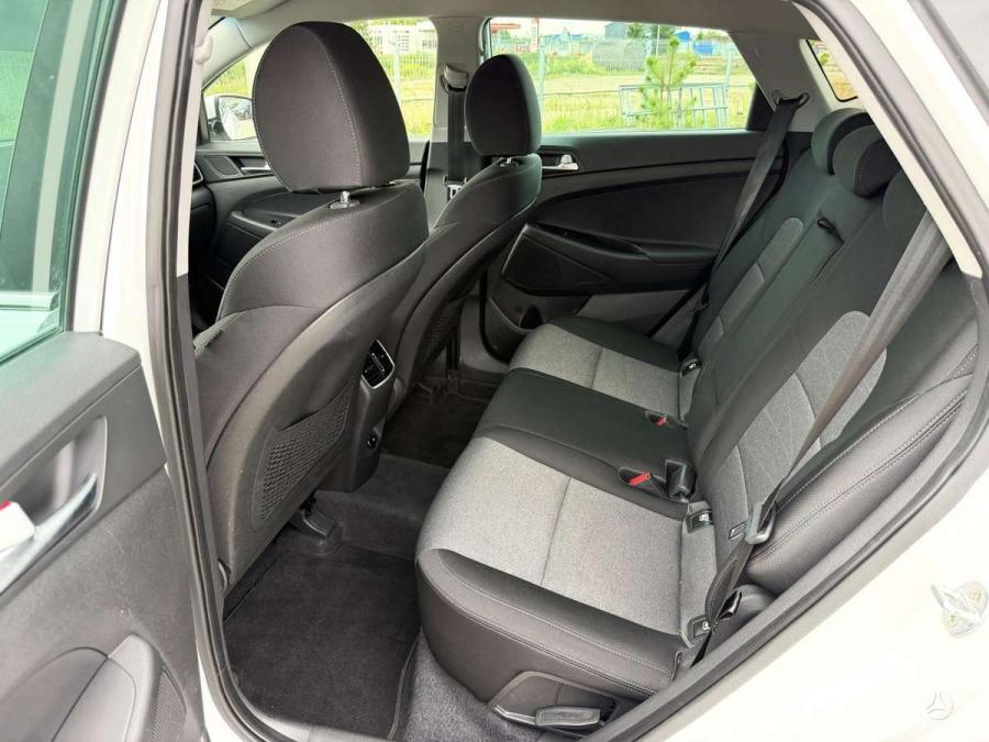 Balts Hyundai Tucson 2020 Tauragė, ar dzinēja tilpumu 1.60 L un nobraukumu 123 tūkst. km par 14800 €, foto 14 vietnē AUTOMOTO.COM.LV