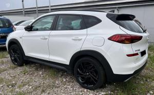 White Hyundai Tucson 2020 in Panevezys, with an engine capacity of 1.60 L and mileage of 100 thousand km for 10999 €, photo 5 on AUTOMOTO.COM.LV