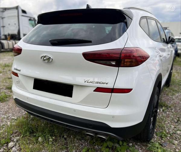 Balts Hyundai Tucson 2020 Panevēža, ar dzinēja tilpumu 1.60 L un nobraukumu 100 tūkst. km par 10999 €, foto 5 vietnē AUTOMOTO.COM.LV