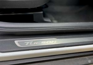 White Hyundai Tucson 2020 in Panevezys, with an engine capacity of 1.60 L and mileage of 100 thousand km for 10999 €, photo 30 on AUTOMOTO.COM.LV