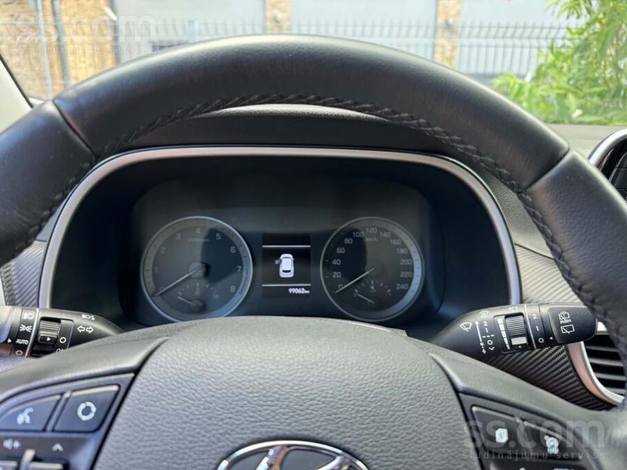 Balts Hyundai Tucson 2020 Rīga, ar dzinēja tilpumu 1.60 L un nobraukumu 99 tūkst. km par 15900 €, foto 10 vietnē AUTOMOTO.COM.LV