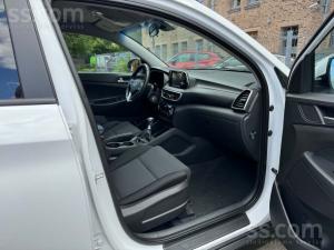 Balts Hyundai Tucson 2020 Rīga, ar dzinēja tilpumu 1.60 L un nobraukumu 99 tūkst. km par 15900 €, foto 13 vietnē AUTOMOTO.COM.LV