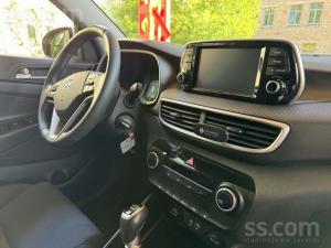 Balts Hyundai Tucson 2020 Rīga, ar dzinēja tilpumu 1.60 L un nobraukumu 99 tūkst. km par 15900 €, foto 20 vietnē AUTOMOTO.COM.LV