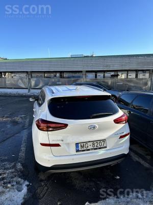 Balts Hyundai Tucson 2020 Daugavpils, ar dzinēja tilpumu 1.60 L un nobraukumu 109 tūkst. km par 18000 €, foto 3 vietnē AUTOMOTO.COM.LV