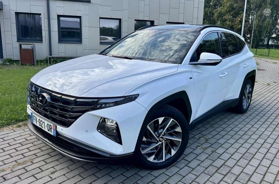 Balts Hyundai Tucson 2020 Tauragė, ar dzinēja tilpumu 1.60 L un nobraukumu 186 tūkst. km par 15300 €, foto 1 vietnē AUTOMOTO.COM.LV
