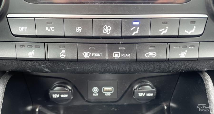 White Hyundai Tucson 2020 in Vilnius, with an engine capacity of 1.60 L and mileage of 178 thousand km for 12850 €, photo 14 on AUTOMOTO.COM.LV