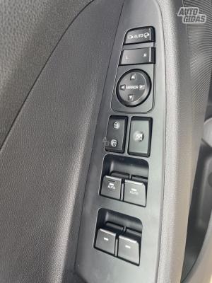 White Hyundai Tucson 2020 in Vilnius, with an engine capacity of 1.60 L and mileage of 178 thousand km for 12850 €, photo 20 on AUTOMOTO.COM.LV