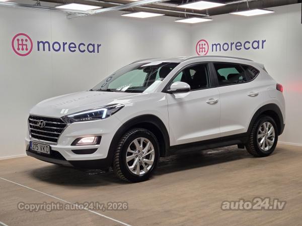 White Hyundai Tucson 2021 in Tallinn, with an engine capacity of 1.60 L and mileage of 155 thousand km for 14900 €, photo 1 on AUTOMOTO.COM.LV