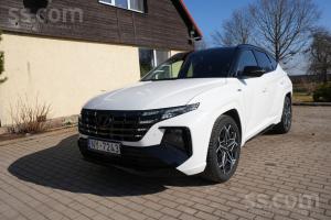 White Hyundai Tucson 2021 in Dobele, with an engine capacity of 1.60 L and mileage of 32 thousand km for 20500 €, photo 6 on AUTOMOTO.COM.LV