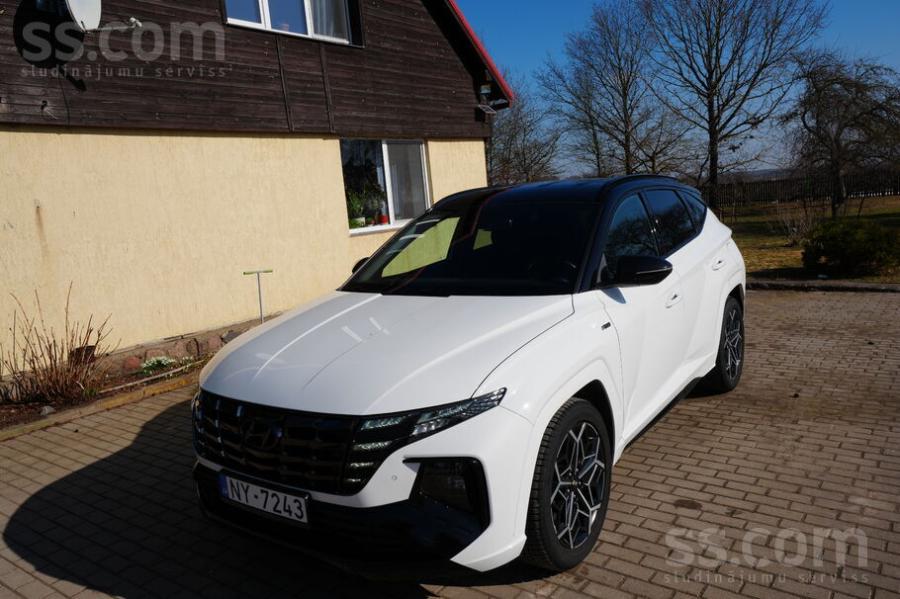 White Hyundai Tucson 2021 in Dobele, with an engine capacity of 1.60 L and mileage of 32 thousand km for 20500 €, photo 7 on AUTOMOTO.COM.LV
