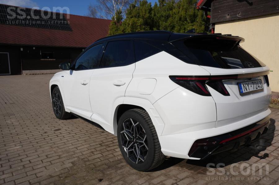 White Hyundai Tucson 2021 in Dobele, with an engine capacity of 1.60 L and mileage of 32 thousand km for 20500 €, photo 10 on AUTOMOTO.COM.LV