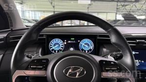 White Hyundai Tucson 2021 in Riga, with an engine capacity of 1.60 L and mileage of 50 thousand km for 23900 €, photo 19 on AUTOMOTO.COM.LV