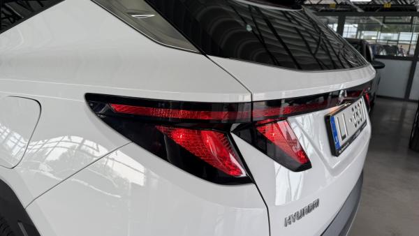 Balts Hyundai Tucson 2021 Rīga, ar dzinēja tilpumu 1.60 L un nobraukumu 50 tūkst. km par 2390000 €, foto 8 vietnē AUTOMOTO.COM.LV