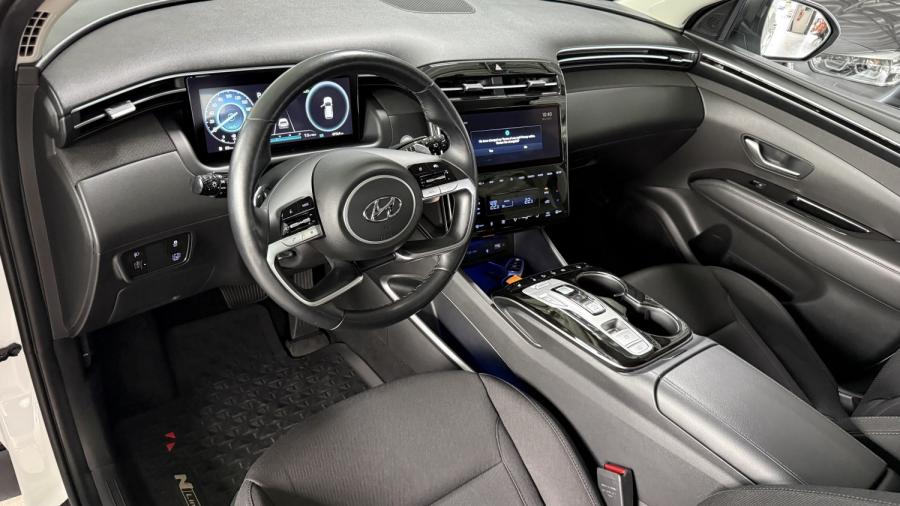 Balts Hyundai Tucson 2021 Rīga, ar dzinēja tilpumu 1.60 L un nobraukumu 50 tūkst. km par 2390000 €, foto 11 vietnē AUTOMOTO.COM.LV