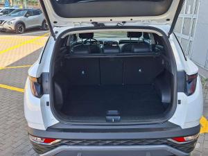 Balts Hyundai Tucson 2021 Viļņa, ar dzinēja tilpumu 1.60 L un nobraukumu 52 tūkst. km par 22500 €, foto 31 vietnē AUTOMOTO.COM.LV