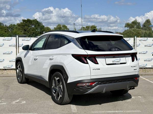 Balts Hyundai Tucson 2021 Viļņa, ar dzinēja tilpumu 1.60 L un nobraukumu 184 tūkst. km par 20999 €, foto 4 vietnē AUTOMOTO.COM.LV
