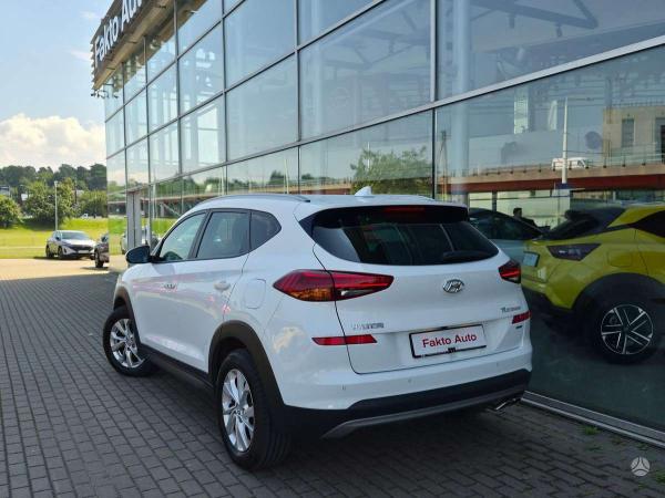 Balts Hyundai Tucson 2021 Viļņa, ar dzinēja tilpumu 1.59 L un nobraukumu 85 tūkst. km par 17900 €, foto 3 vietnē AUTOMOTO.COM.LV