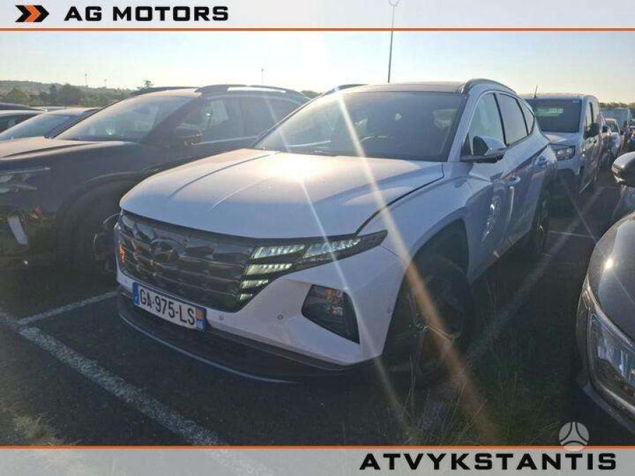 Balts Hyundai Tucson 2021 Viļņa, ar dzinēja tilpumu 1.60 L un nobraukumu 94 tūkst. km par 25000 €, foto 1 vietnē AUTOMOTO.COM.LV