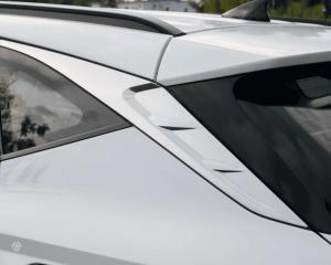 White Hyundai Tucson 2021 in Kaunas, with an engine capacity of 1.60 L and mileage of 181 thousand km for 17400 €, photo 12 on AUTOMOTO.COM.LV
