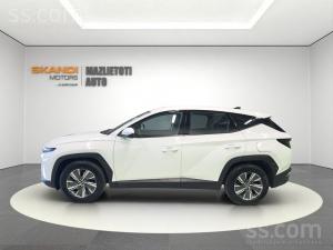 Balts Hyundai Tucson 2021 Rīga, ar dzinēja tilpumu 1.60 L un nobraukumu 72 tūkst. km par 19290 €, foto 4 vietnē AUTOMOTO.COM.LV