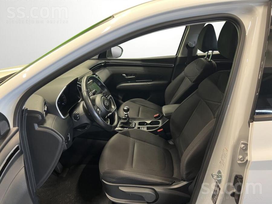 Balts Hyundai Tucson 2021 Rīga, ar dzinēja tilpumu 1.60 L un nobraukumu 72 tūkst. km par 19290 €, foto 10 vietnē AUTOMOTO.COM.LV