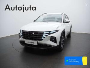 White Hyundai Tucson 2021 in Vilnius, with an engine capacity of 1.60 L and mileage of 80 thousand km for 19500 €, photo  on AUTOMOTO.COM.LV