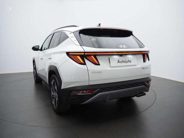 Hyundai Tucson 2021 Viļņa vietnē Balts Hyundai Tucson 2021 Viļņa, ar dzinēja tilpumu 1.60 L un nobraukumu 80 tūkst. km par 19500 €, foto 7 vietnē AUTOMOTO.COM.LV