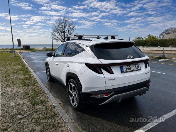 Balts Hyundai Tucson 2022 Tallina, ar dzinēja tilpumu 1.60 L un nobraukumu 68 tūkst. km par 25500 €, foto 4 vietnē AUTOMOTO.COM.LV