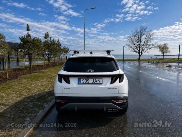 Balts Hyundai Tucson 2022 Tallina, ar dzinēja tilpumu 1.60 L un nobraukumu 68 tūkst. km par 25500 €, foto 5 vietnē AUTOMOTO.COM.LV