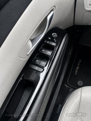 Balts Hyundai Tucson 2022 Tallina, ar dzinēja tilpumu 1.60 L un nobraukumu 68 tūkst. km par 25500 €, foto 16 vietnē AUTOMOTO.COM.LV