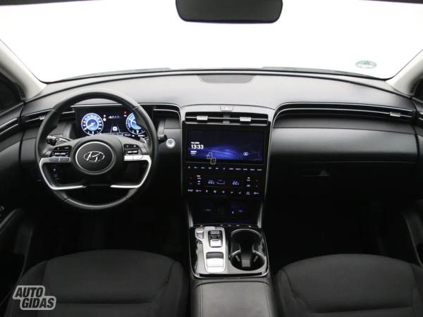 White Hyundai Tucson 2022 in Vilnius, with an engine capacity of 1.60 L and mileage of 156 thousand km for 20799 €, photo 2 on AUTOMOTO.COM.LV