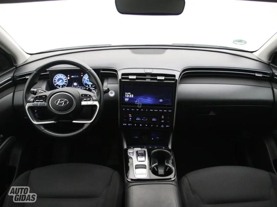 White Hyundai Tucson 2022 in Vilnius, with an engine capacity of 1.60 L and mileage of 156 thousand km for 20799 €, photo 3 on AUTOMOTO.COM.LV