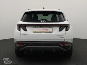 White Hyundai Tucson 2022 in Vilnius, with an engine capacity of 1.60 L and mileage of 156 thousand km for 20799 €, photo 6 on AUTOMOTO.COM.LV