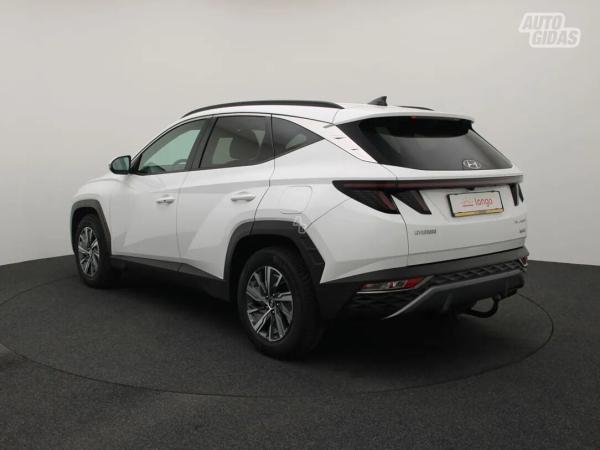 White Hyundai Tucson 2022 in Vilnius, with an engine capacity of 1.60 L and mileage of 156 thousand km for 20799 €, photo 7 on AUTOMOTO.COM.LV