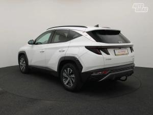 White Hyundai Tucson 2022 in Vilnius, with an engine capacity of 1.60 L and mileage of 156 thousand km for 20799 €, photo 8 on AUTOMOTO.COM.LV