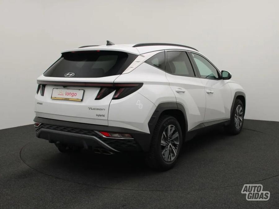 White Hyundai Tucson 2022 in Vilnius, with an engine capacity of 1.60 L and mileage of 156 thousand km for 20799 €, photo 9 on AUTOMOTO.COM.LV