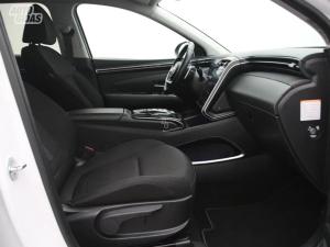White Hyundai Tucson 2022 in Vilnius, with an engine capacity of 1.60 L and mileage of 156 thousand km for 20799 €, photo 15 on AUTOMOTO.COM.LV