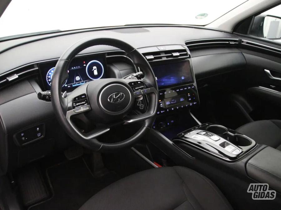White Hyundai Tucson 2022 in Vilnius, with an engine capacity of 1.60 L and mileage of 156 thousand km for 20799 €, photo 17 on AUTOMOTO.COM.LV