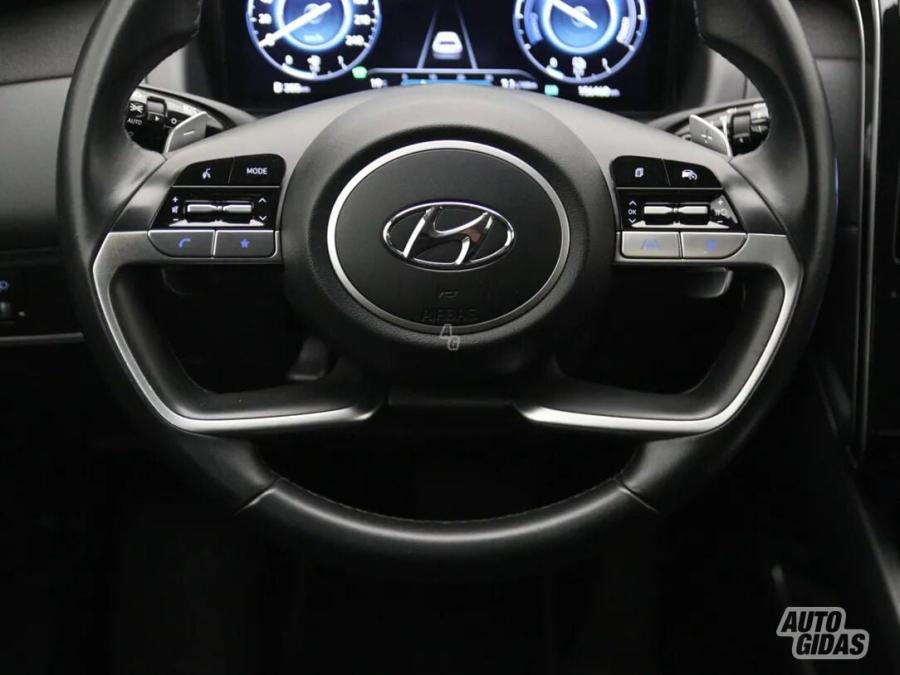White Hyundai Tucson 2022 in Vilnius, with an engine capacity of 1.60 L and mileage of 156 thousand km for 20799 €, photo 19 on AUTOMOTO.COM.LV