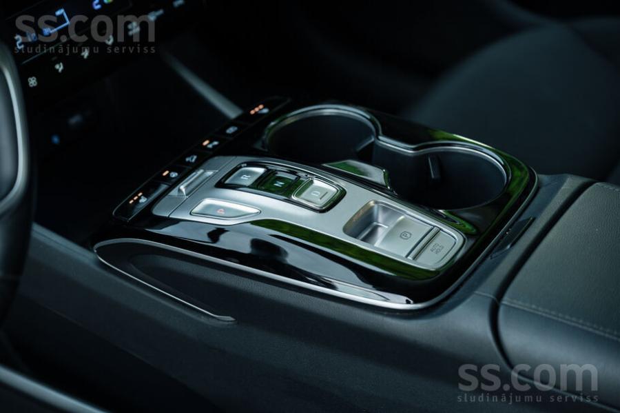 Balts Hyundai Tucson 2022 Rīga, ar dzinēja tilpumu 1.60 L un nobraukumu 78 tūkst. km par 21500 €, foto 18 vietnē AUTOMOTO.COM.LV