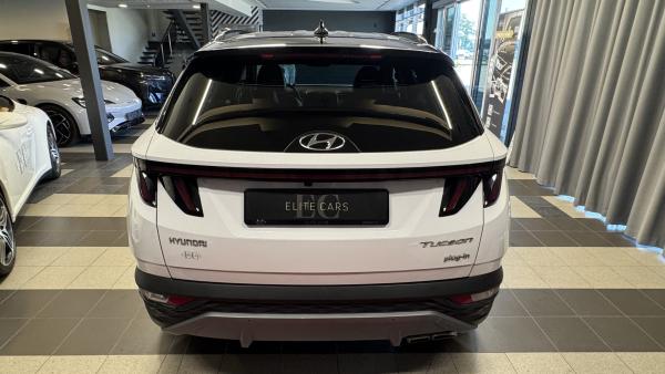 Balts Hyundai Tucson 2022 Rīga, ar dzinēja tilpumu 1.60 L un nobraukumu 46 tūkst. km par 26990 €, foto 5 vietnē AUTOMOTO.COM.LV