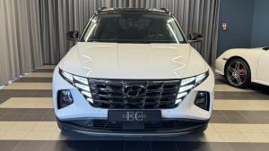 White Hyundai Tucson 2022 in Riga, with an engine capacity of 1.60 L and mileage of 46 thousand km for 26990 €, photo 8 on AUTOMOTO.COM.LV