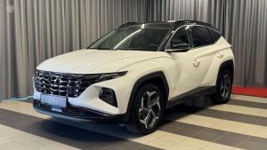 White Hyundai Tucson 2022 in Riga, with an engine capacity of 1.60 L and mileage of 46 thousand km for 26990 €, photo  on AUTOMOTO.COM.LV